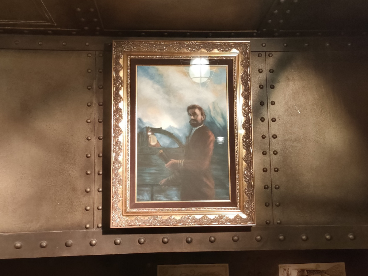 ネモ船長の肖像画| キャステル | CASTEL ディズニー情報