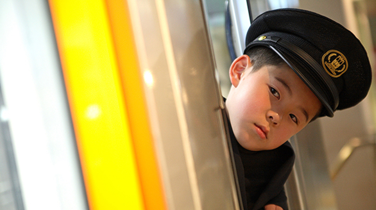 憧れの運転士・車掌のアクティビティも| キャステル | CASTEL ディズニー情報